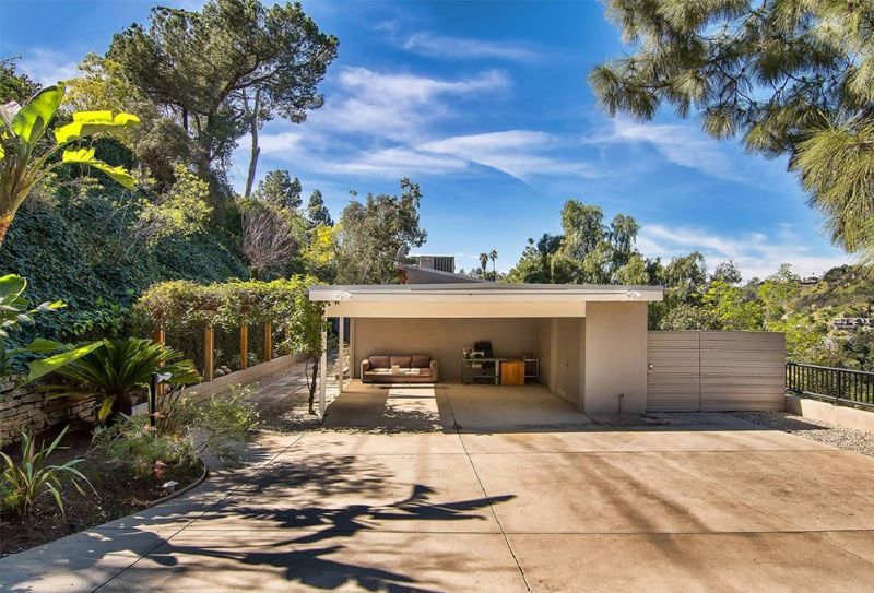 Ellen Page vende su mansión en Nicholas Canyon, L.A. por 2’1 millones ...