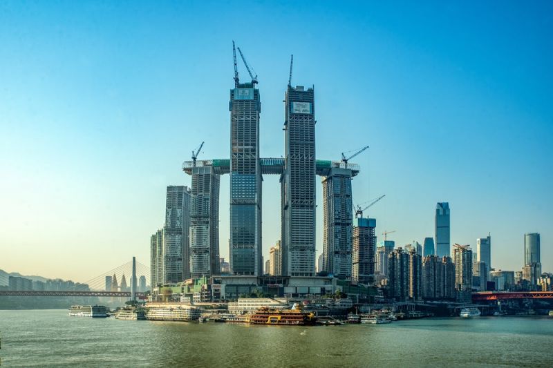 El Crystal del Raffles City Chongqing, un rascacielos horizontal en un ...